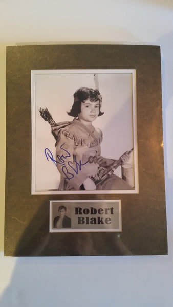 Signed photo of Robert Blake – Celebrity Connections